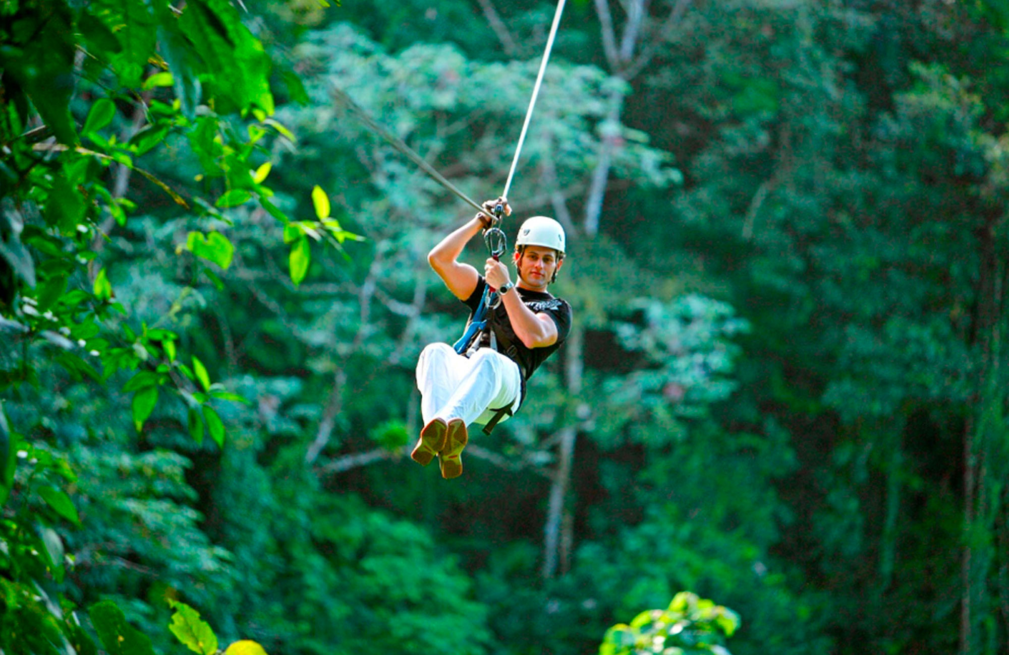 Canopy Zipline - Marina Pez Vela Villas